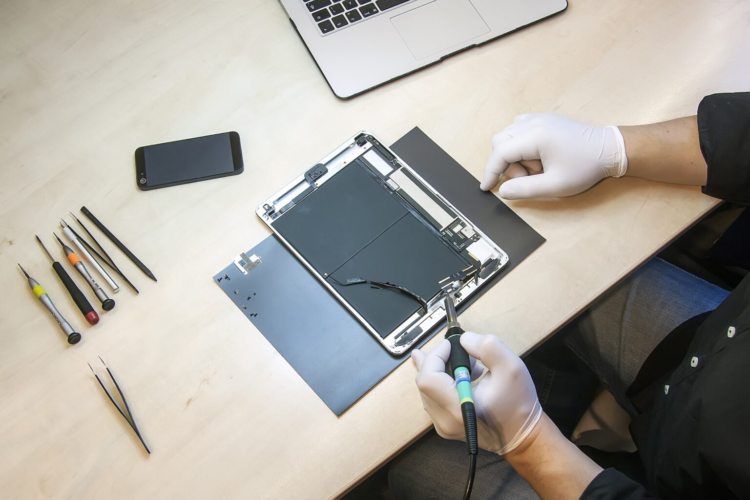 Southend Mobile Phone Repair Shop - Buzz Box